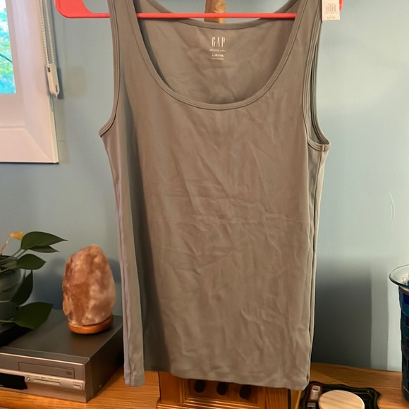 GAP | Tops | 55 Gap Tank Top | Poshmark